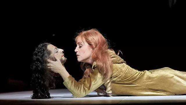 以《莎乐美》为例分析王尔德的唯美主义_约翰