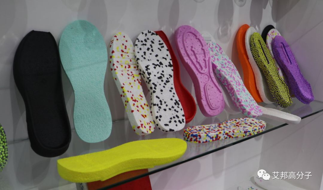 热塑性弹性体TPU、TPEE、PEBA的比较及鞋中底应用案例_性能