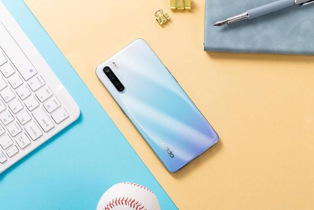 完美诠释颜值即正义，OPPO A91图赏：中端市场竟有如此尤物_系列