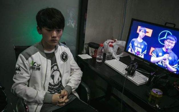 LOL：MLXG明示将退役，RNGjackylove正在连接_uzi