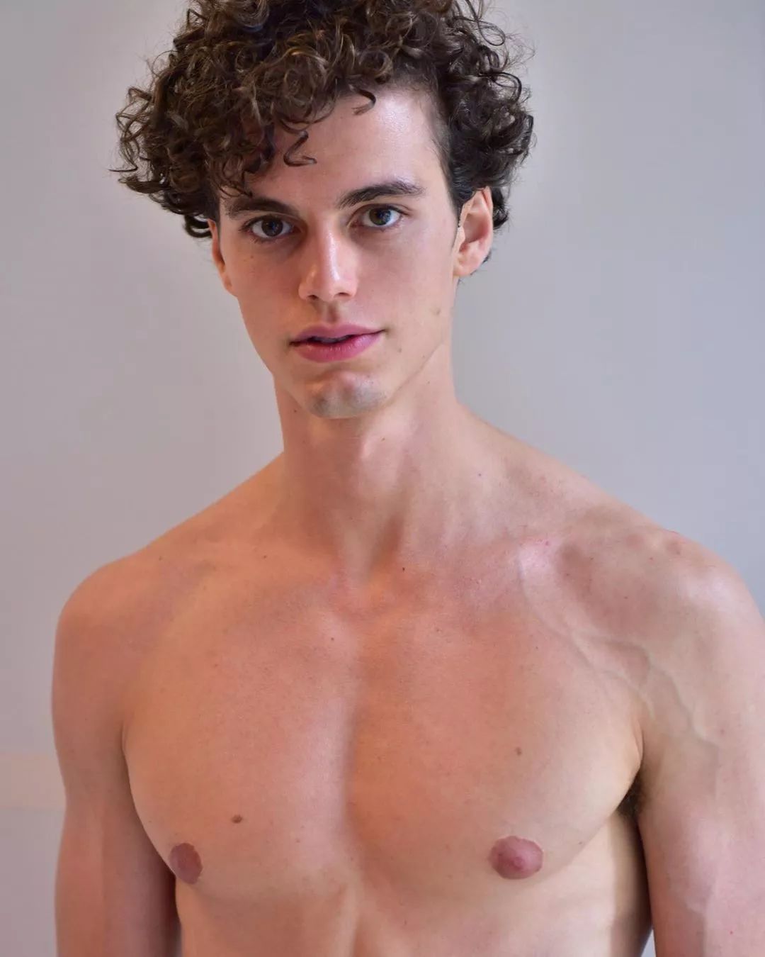 Again！我头像的男模叫Pablo Castle！_ins