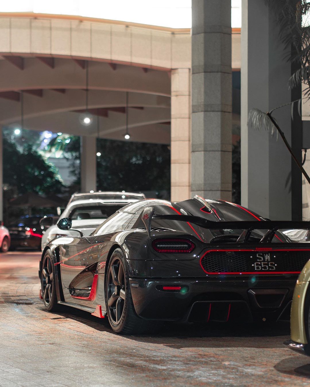 全碳纤维柯尼塞格Agera RS，这就是金钱的魅力！_搜狐汽车_搜狐网