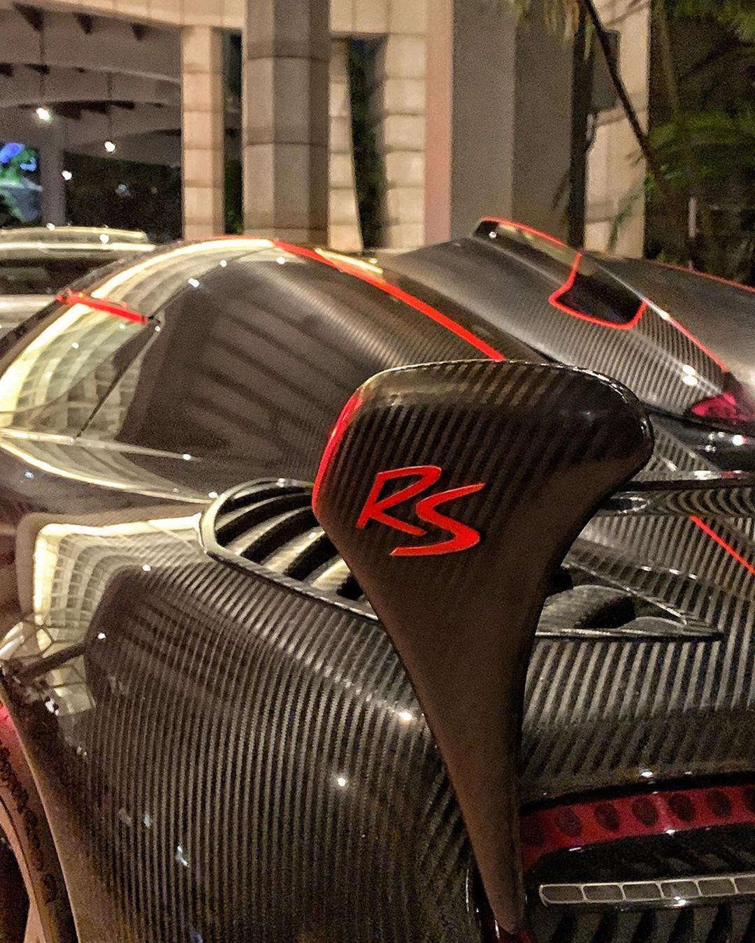 全碳纤维柯尼塞格Agera RS，这就是金钱的魅力！_搜狐汽车_搜狐网