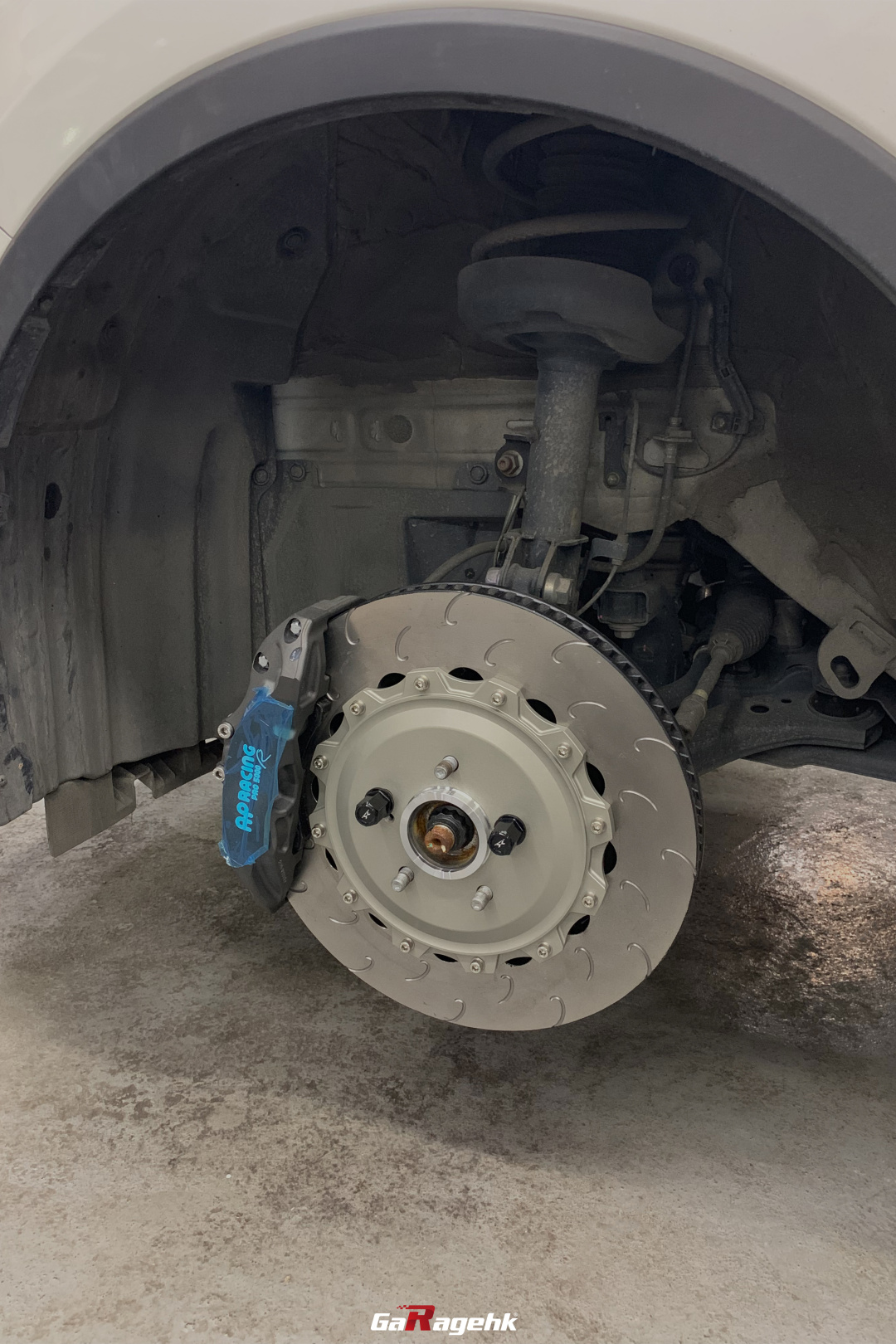 行走的灰色荷尔蒙！丰田C-HR改装PRO 5000R AP9660刹车套件_搜狐汽车_搜狐网