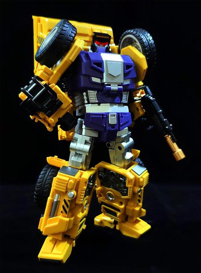 78民间测评：变形金刚第三方 DABAN 大力神 「Devastator」_关节