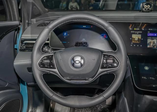 又一电动车开启预售，续航643km，取名007，由蔚来合资_搜狐汽车_搜狐网