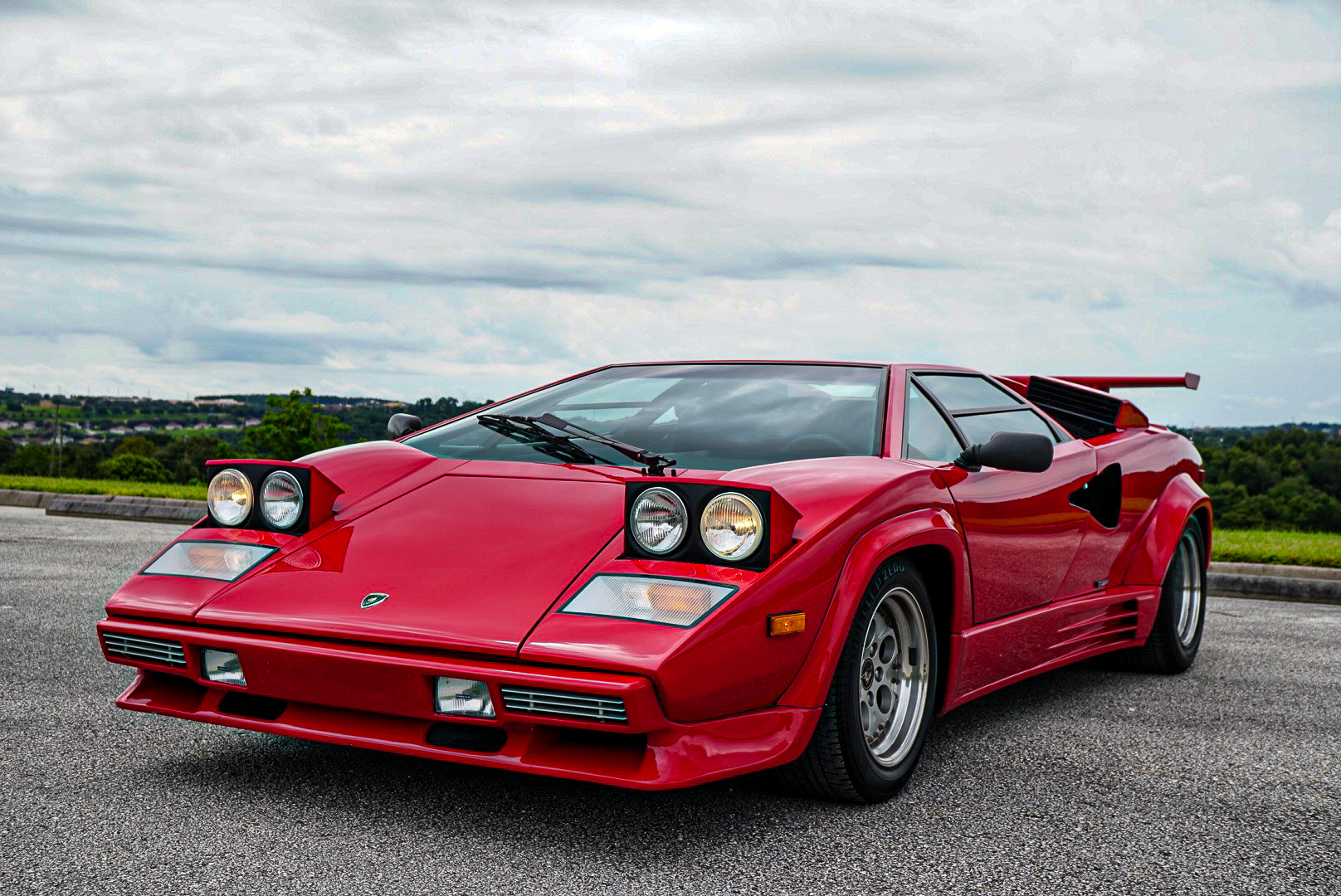 兰博基尼Countach 5000 QV，414马力5.2升V12引擎_搜狐汽车_搜狐网