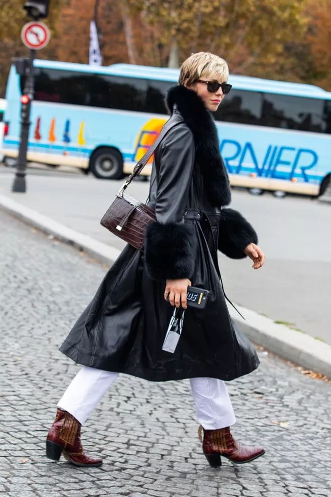 利用率最高的小短靴，百搭好穿程度不输小黑靴！_棕色