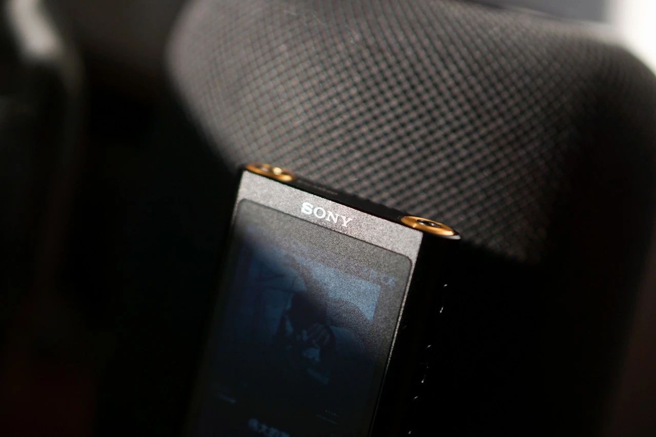 Sony ZX300A 主观体验：可能是 Walkman 初烧的性价比之选_搜狐汽车_搜狐网