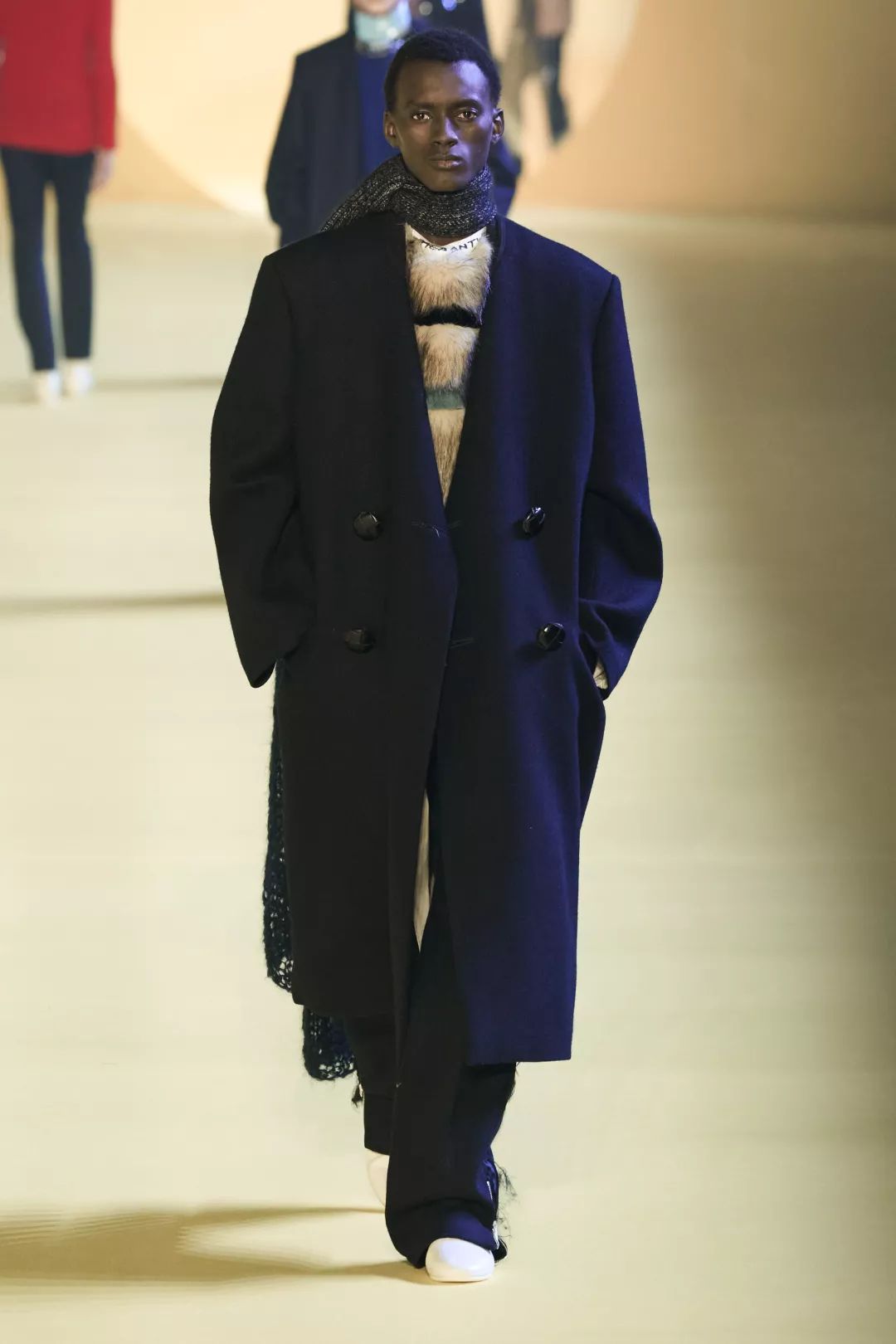 Raf Simons Fall 2020 Menswear，假想David Bowie火星上的生活_人类