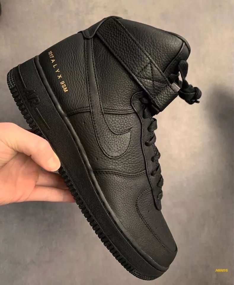 官网开启预售！Alyx x Nike AF1售价高达3000元！_搜狐汽车_搜狐网
