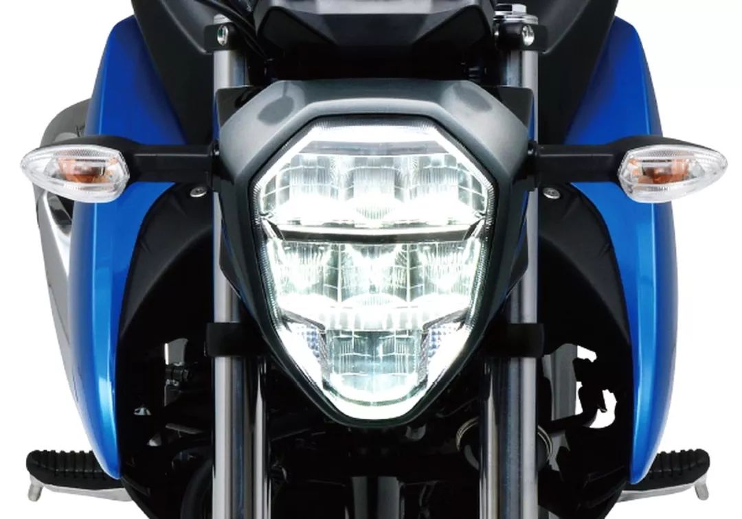 Suzuki 向本土市场发布换代的 GSX-150 Gixxer_搜狐汽车_搜狐网