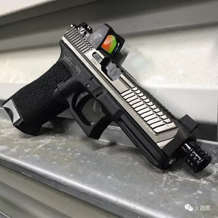 【改装的乐趣】L2D COMBAT公司glock手枪改装图集