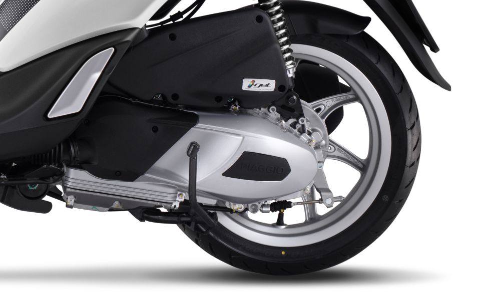 进口比亚乔LIBERTY ONE上市，售价1.69万元_搜狐汽车_搜狐网