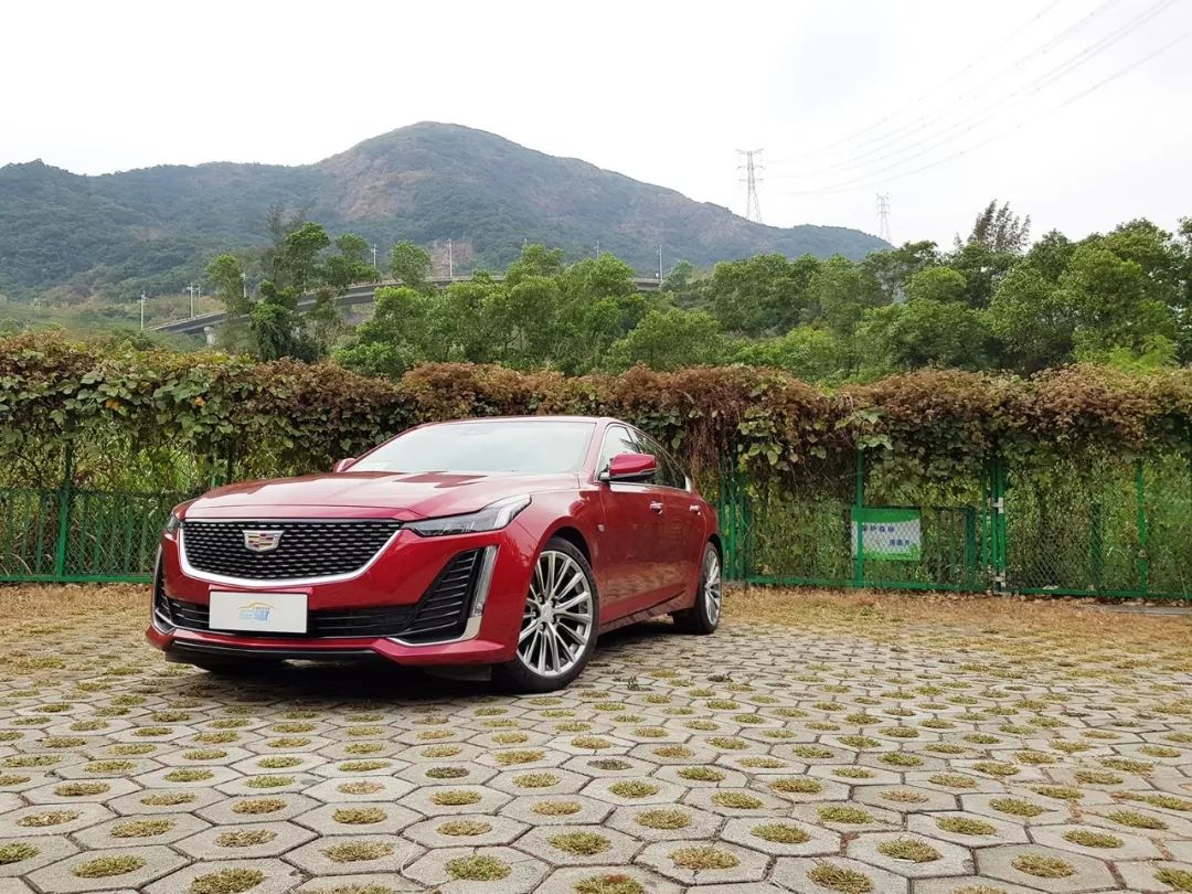 当3系变得佛系了，CT5依然满怀热血_搜狐汽车_搜狐网