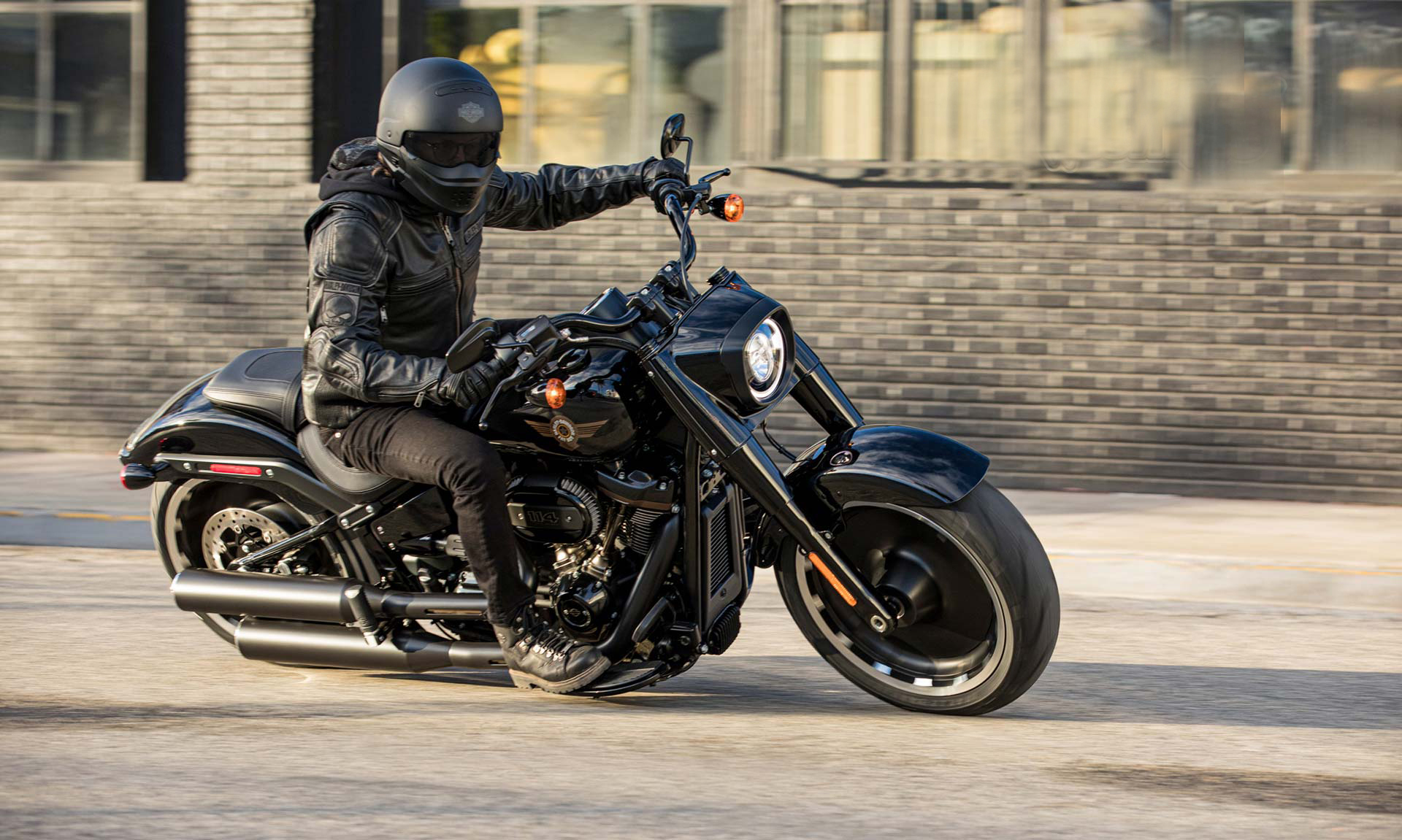 哈雷Fat Boy 30周年纪念版发布 售价约合人民币18.6万_搜狐汽车_搜狐网