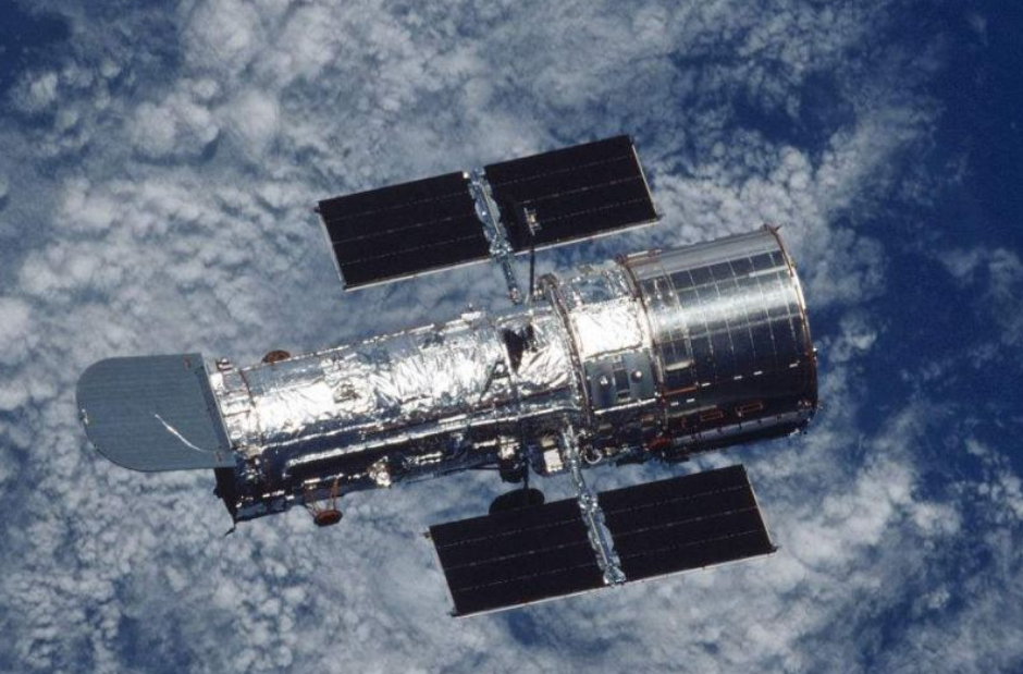 俄卫星刚上天，就悄悄变轨逼近美国卫星，美方抗议被直接无视_美军