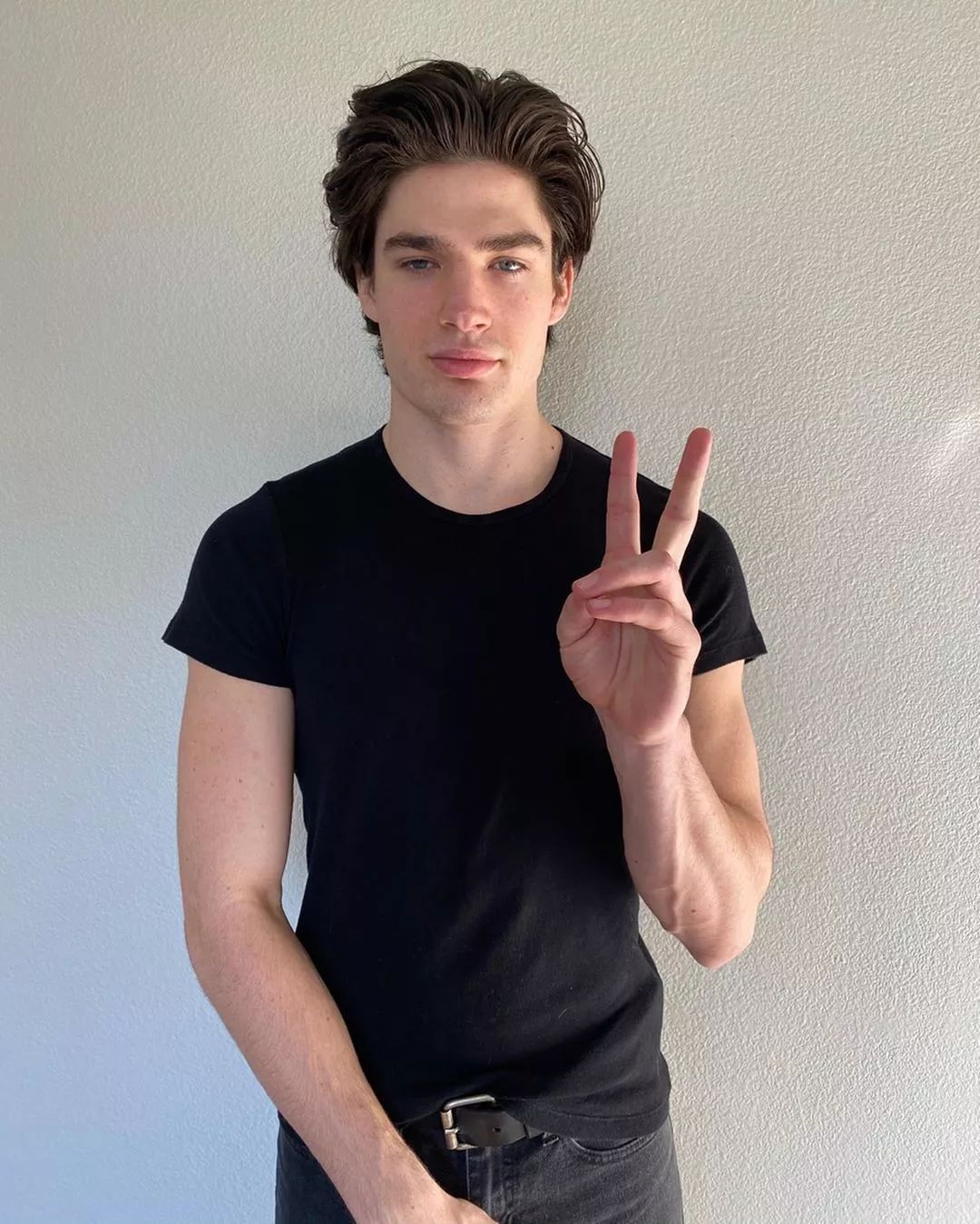 啊！他好像迪士尼童话的王子！_Wyatt