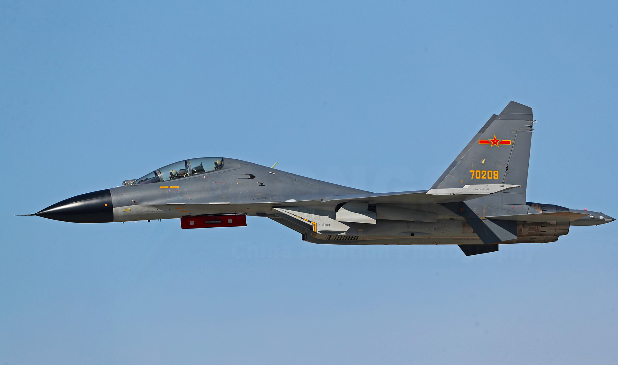 国产歼11BS重型四代机，传承经典气动布局实力强悍-搜狐大视野-搜狐新闻