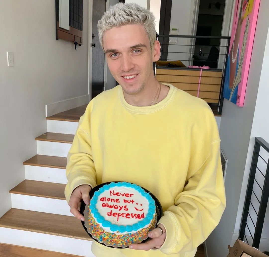 2020/02/22 新歌推荐：Modern Loneliness - Lauv-搜狐大视野-搜狐新闻