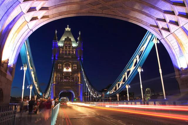 London Bridge才不是你想的那一座！这些世界级谎言你信了几个？-搜狐大视野-搜狐新闻