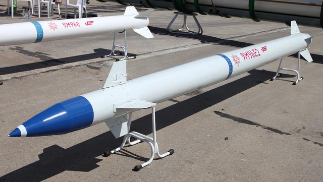 俄军接收首套S350防空系统，作战性能全面，这点值得中国借鉴_导弹