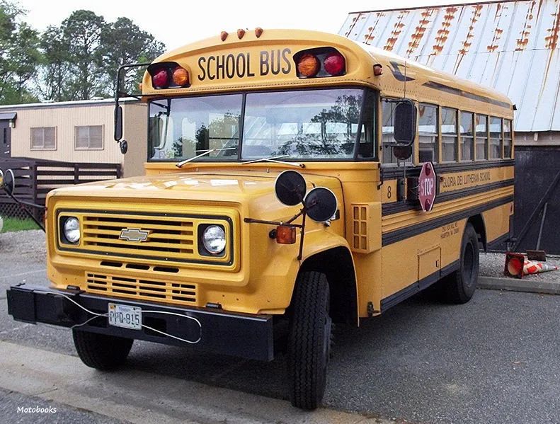 我在天津，遇见了一台美国校车_搜狐汽车_搜狐网