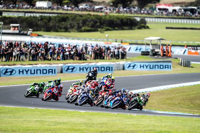 WSBK 2020 澳大利亚站：WSB 级别第二节赛事剪影-搜狐大视野-搜狐新闻