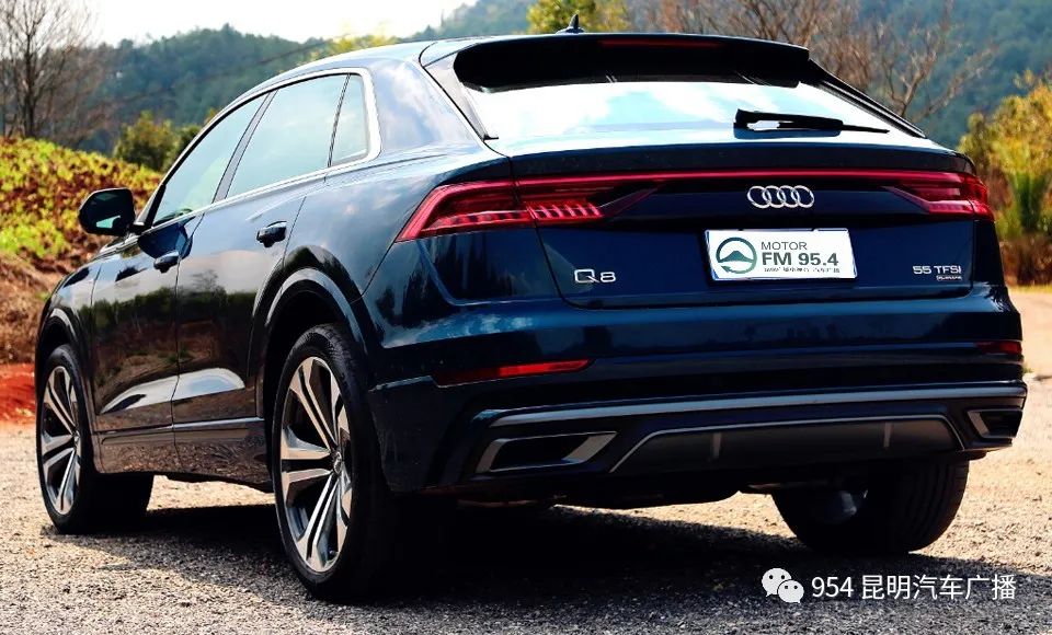 爱试驾 | 惊艳了一把！试驾奥迪Q8_搜狐汽车_搜狐网