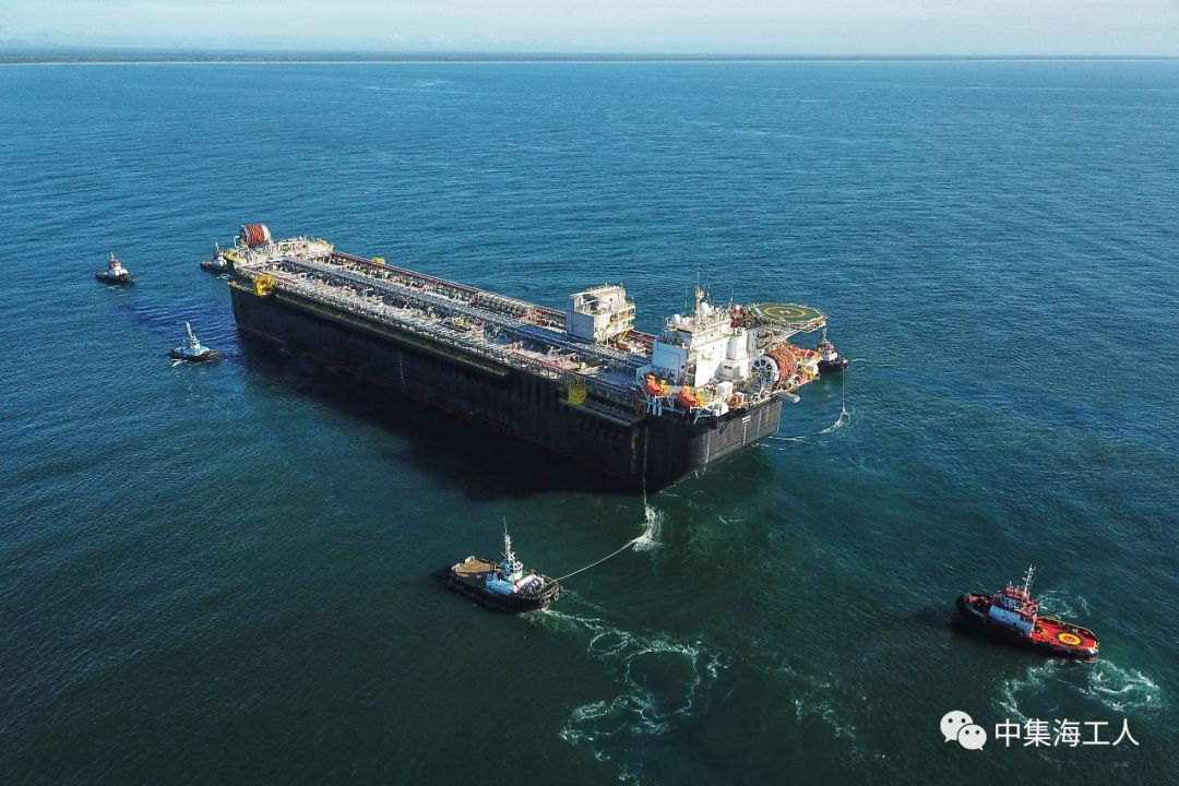中集来福士建造的巴油P71 FPSO船体顺利抵达巴西_石油
