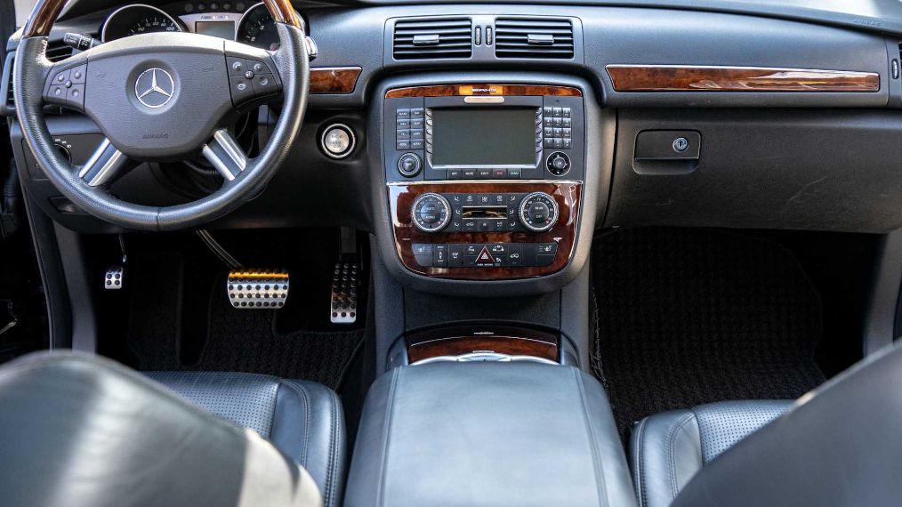 一个被遗忘的王者——700匹奔驰R63 AMG_搜狐汽车_搜狐网