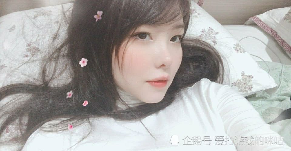 Mayumin微博晒浓妆照片，却被发现竟然像极了那个女人？制片人！_选手