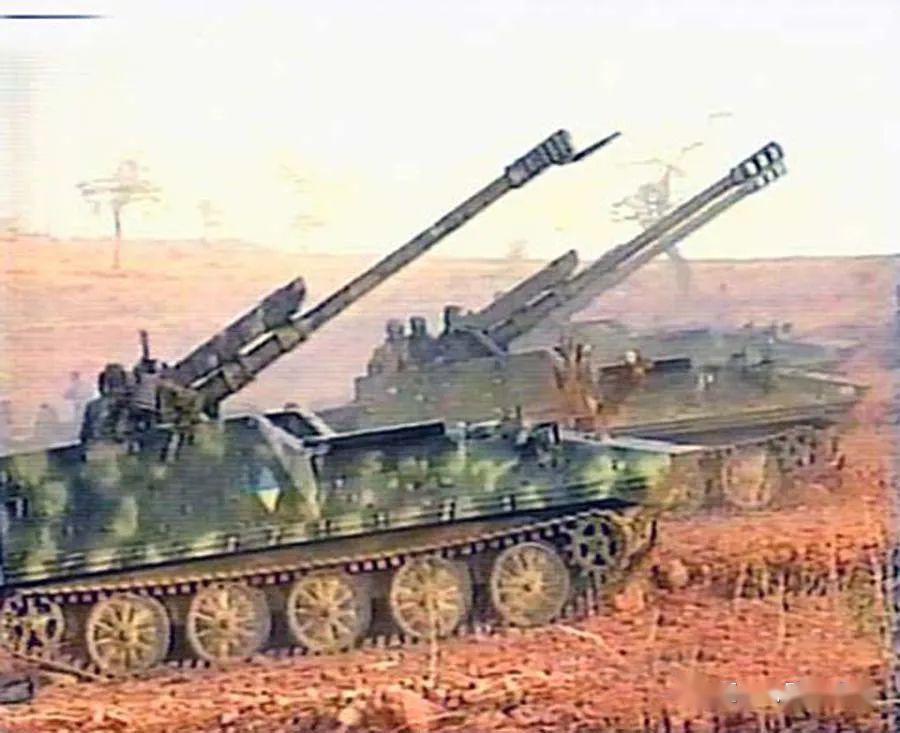 主体的力量！还是各种魔改63装甲车·外形酷似美军MQM-107的无人机_底盘