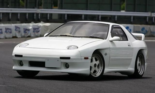 听名字像模型厂的RE雨宫，是如何在JDM粉眼中成为传奇的？_搜狐汽车_搜狐网