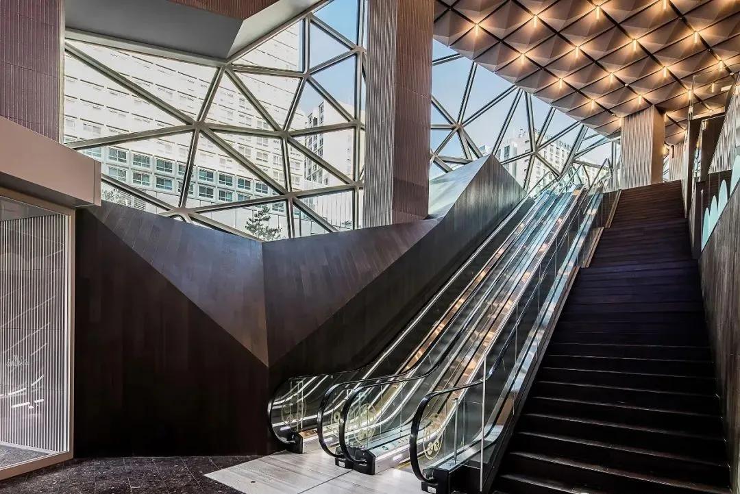 韩国最美百货大楼光教Galleria为何刷爆社交圈？_购物