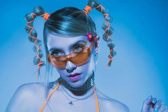 Y2K时尚入门指南_风格