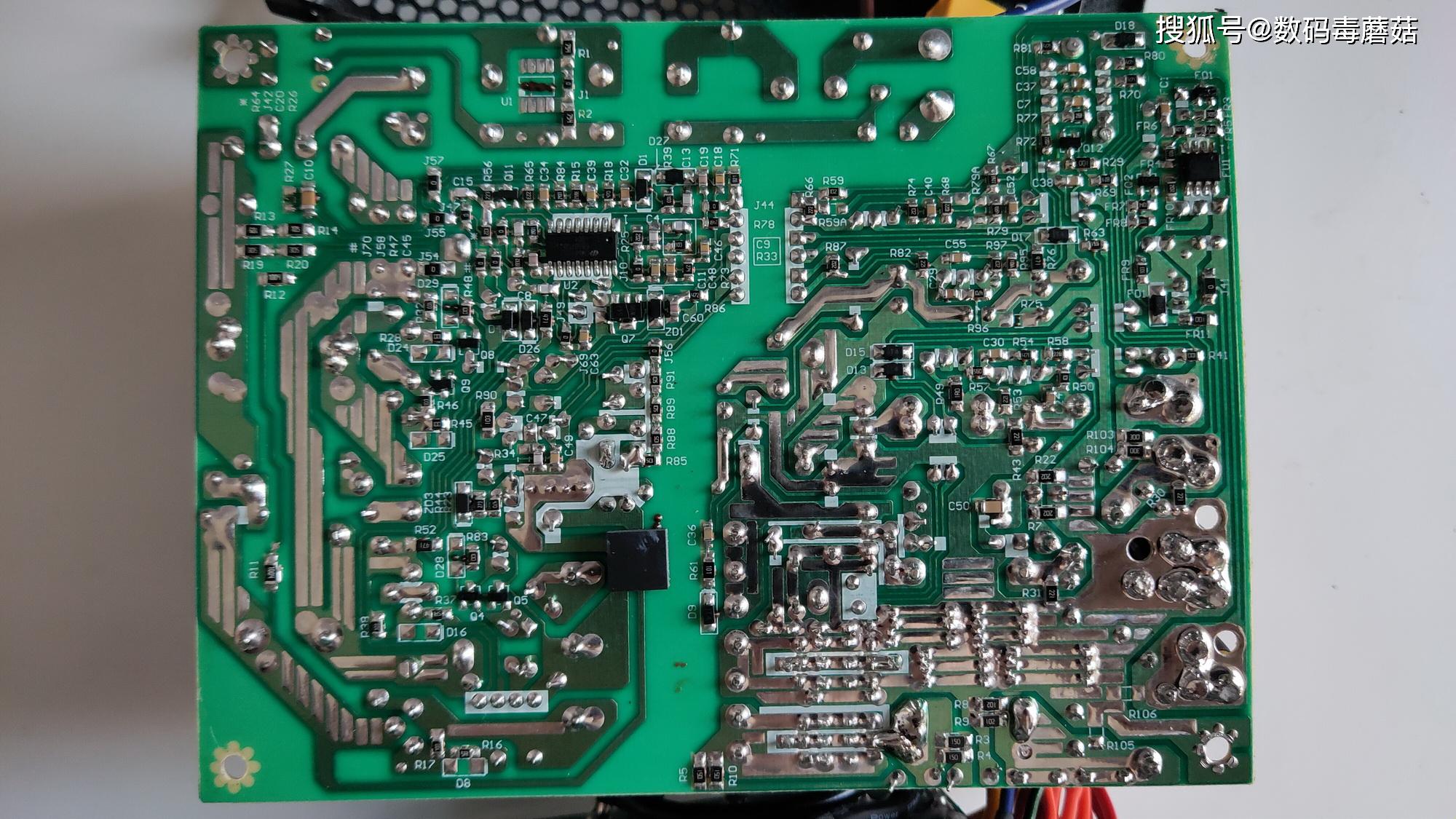 5年质保+全模组+全日系电容：九州风神DA600-M拆解报告_搜狐汽车_搜狐网
