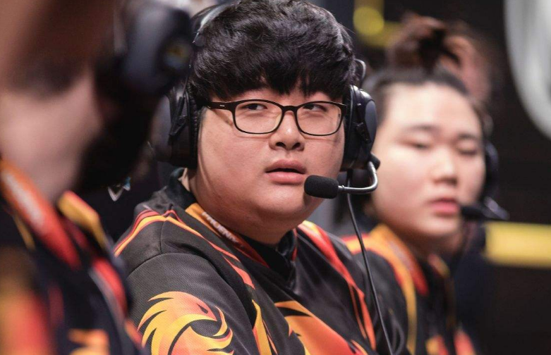 Faker回忆职业生涯中印象最深的一幕！Ryu：逃过了一劫_单杀