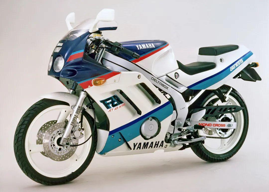 经典车：Yamaha 三十年前的 V 型两缸 FZ150、FZ150_搜狐汽车_搜狐网