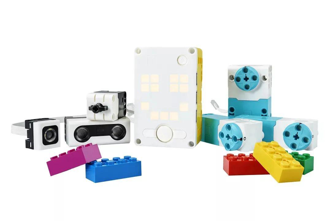 SPIKE Prime科创套装C位出道！这些你必须知道！_进行