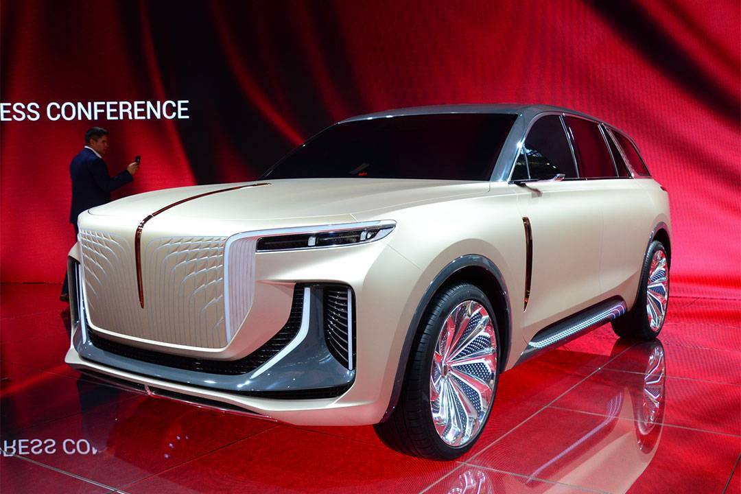 匹配电动四驱/续航或超600km 红旗E115实车无伪谍照曝_搜狐汽车_搜狐网