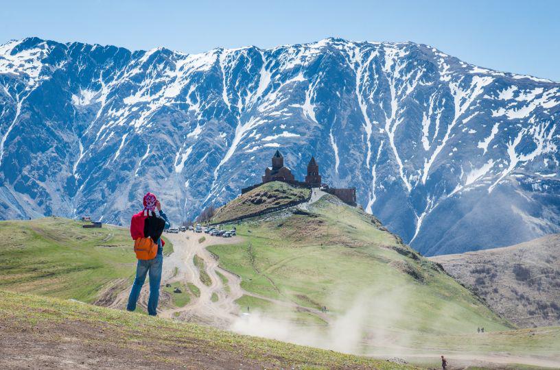 格鲁吉亚官宣将恢复旅游！ 想她想她超想她…_雪山