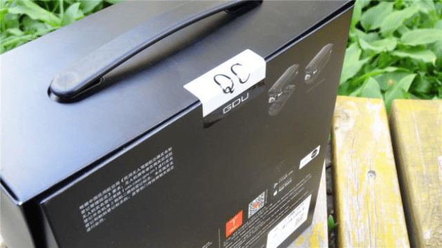 为爱飞行 脱离地心引力的热情 —普宙无人机GDU O2体验（外观篇）_搜狐网