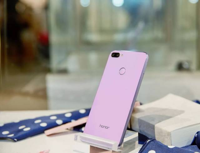 9i,青春版,外观_大山谷图库