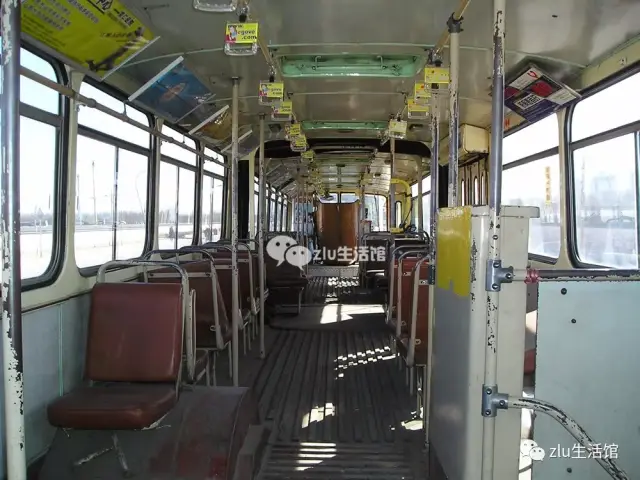 重回14年前，坐302快BK6170红黄公交车从辛庄总站出发..._手机搜狐网