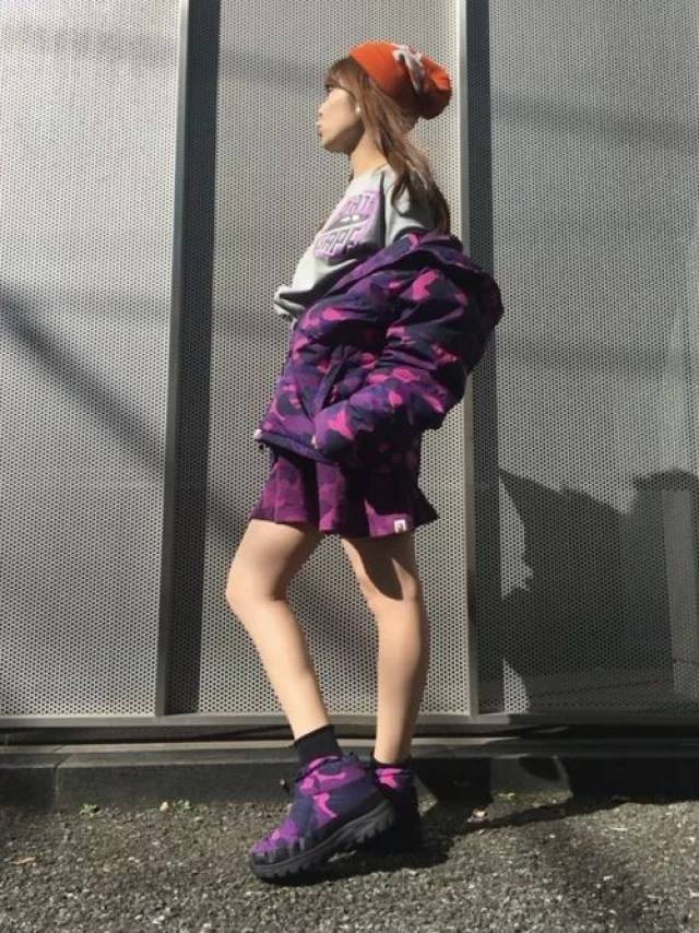 女生专属的 BAPE 支线回归，似乎更适合上班族 | K-WORD_搜狐网