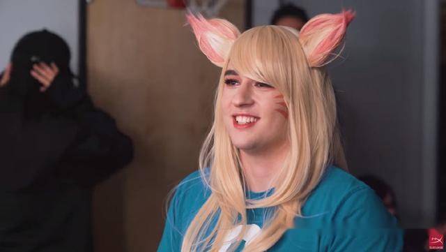 LOL：C9全战队COS返图，Sneaky本次饰演K/DA阿卡丽_Zeyzal