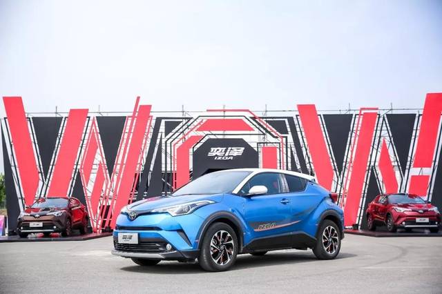 硬核对决！奕泽IZOA/XR-*和逍*谁更燃_手机搜狐网