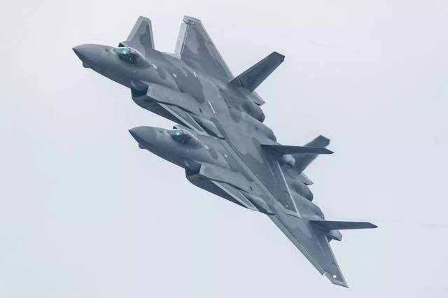 李宁 | 来自J20的惊喜，请查收！_手机搜狐网