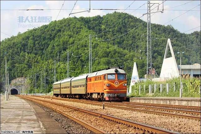 广梅汕铁路：粤东纽带，聚力侨乡_手机搜狐网